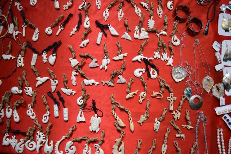 10 Best Souvenirs & Gifts From Tonga - Tonga Pocket Guide