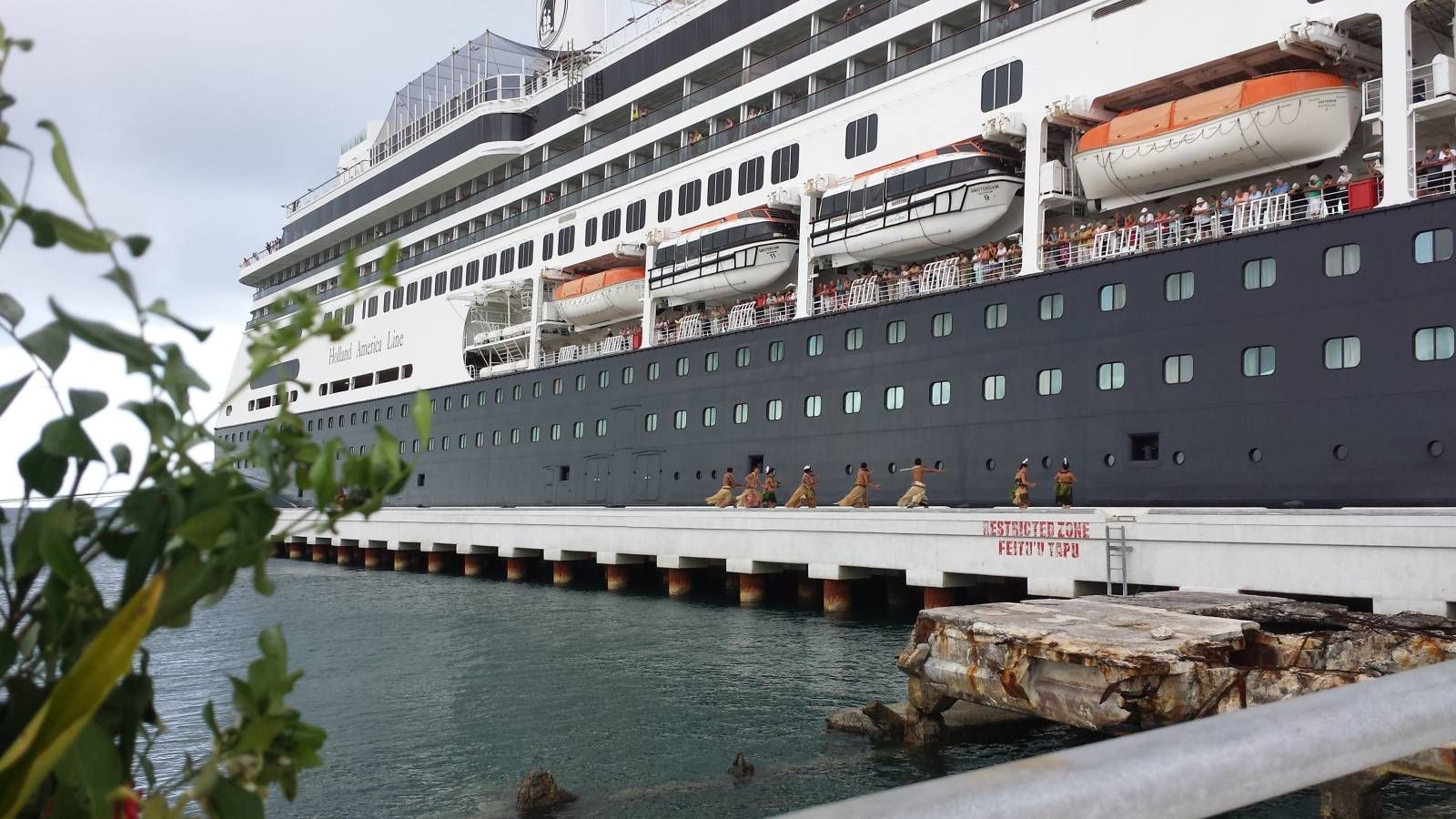 Tonga Transport Guide: 15 Ways to Get Around Tonga 🚢 2026