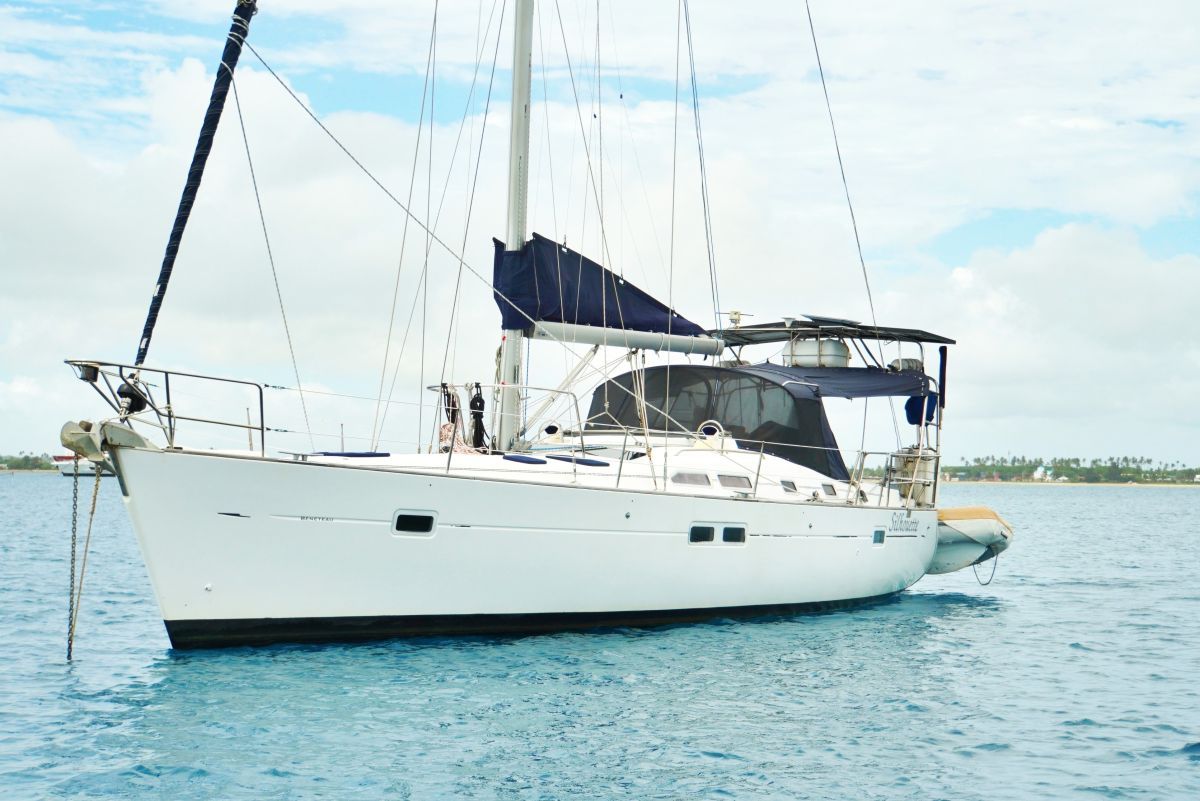 The Sailing Guide to Tonga: Tips for Yachting in Tonga - Tonga Pocket Guide